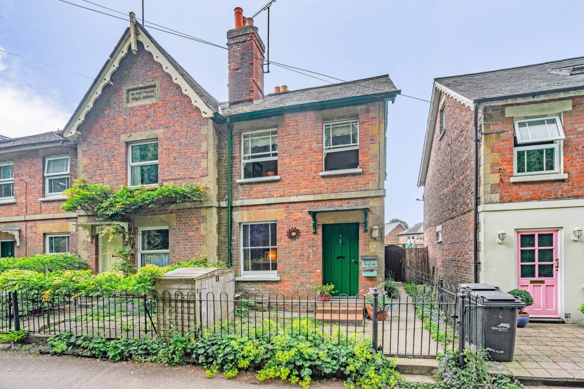 Station Road, Groombridge, TN3 9QY - Alexandre Boyes